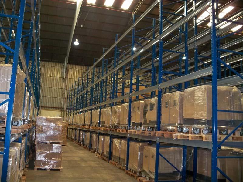 ¿QUÉ ES UN RACK Y SUS TIPOS?